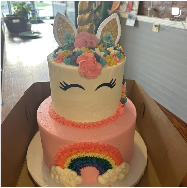 Cupcakes / Cakes — Greg'ry's Bakery